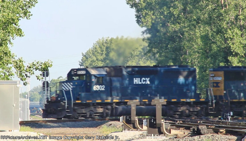 HLCX 6302 & CSX 8571